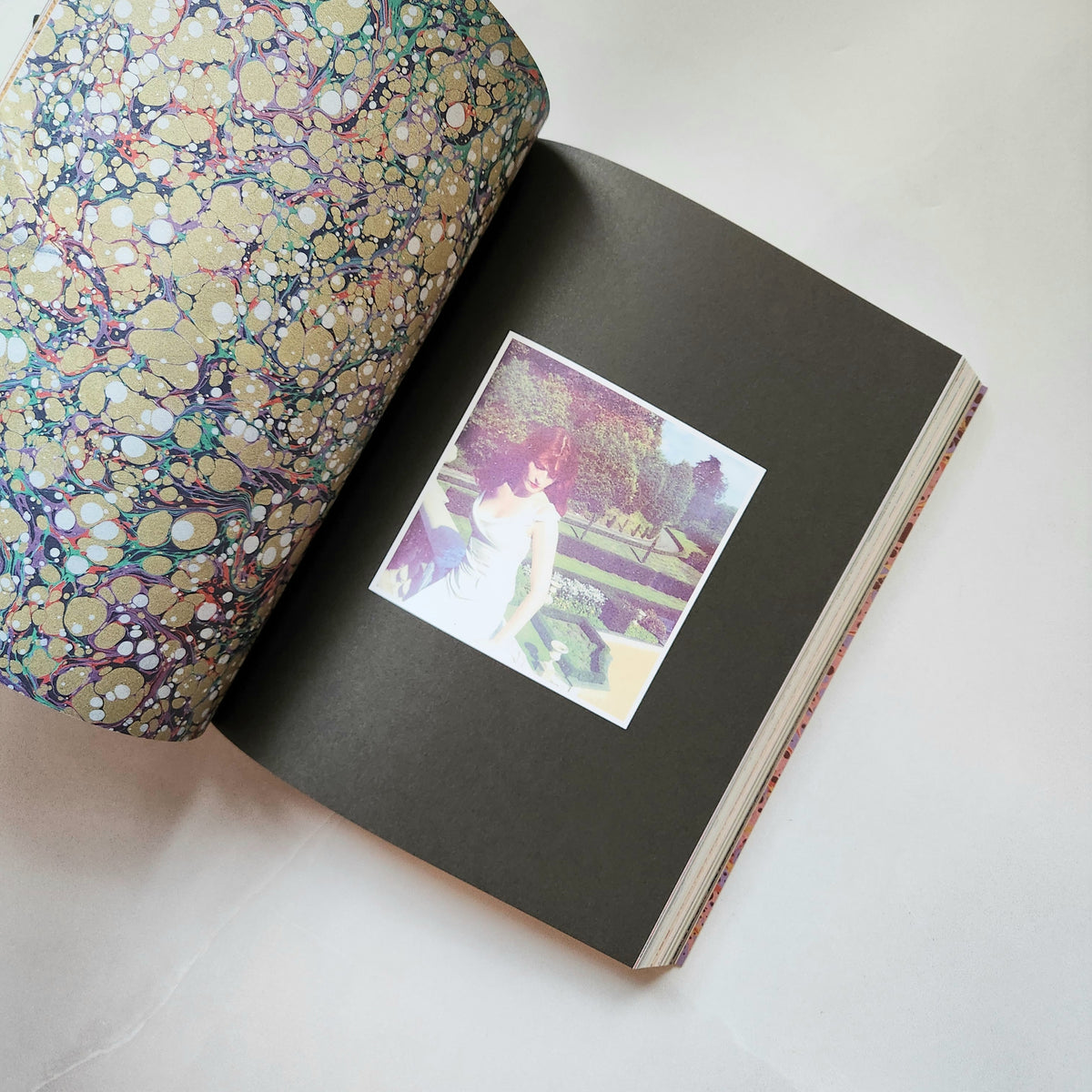 USELESS MAGIC – Shes Lost Control